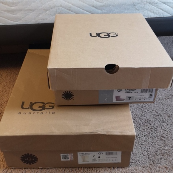 UGG | Shoes | Sold Poshmark Wont Let Me Delete Empty Ugg Box For Boot ...